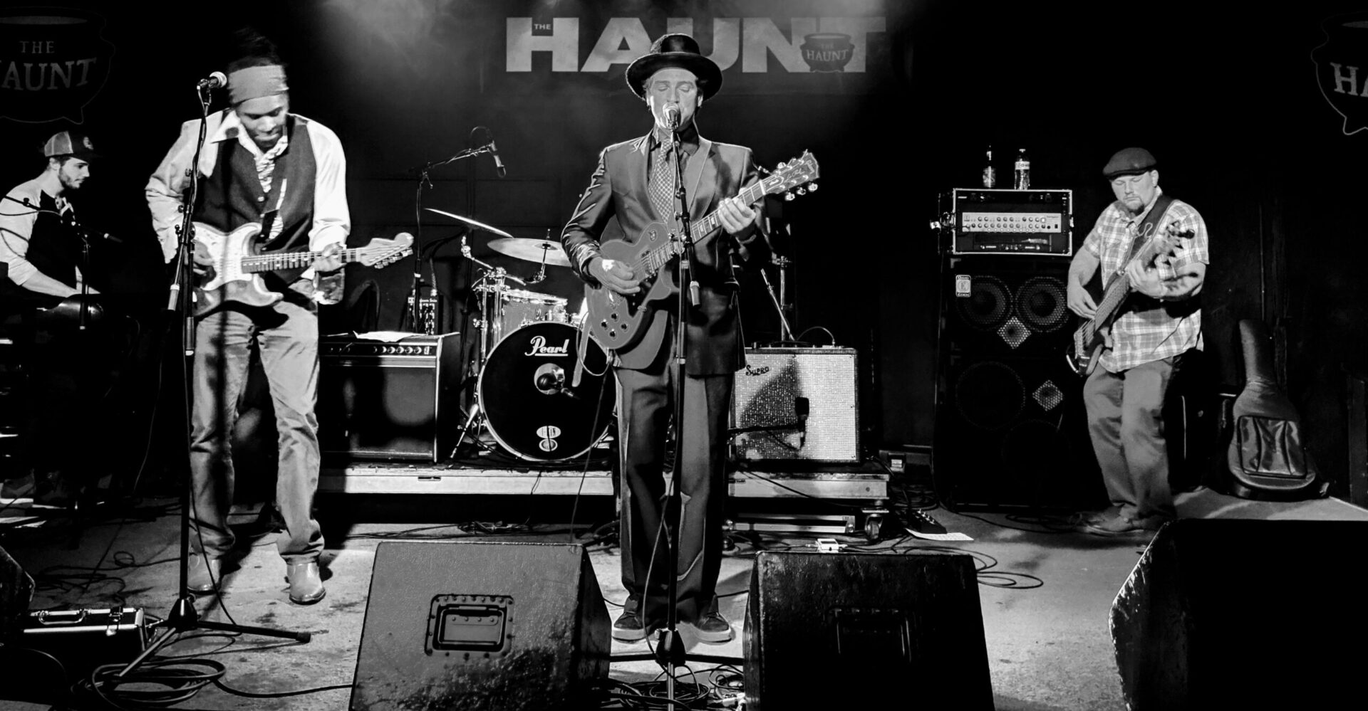 Kevin Kinsella - Photos